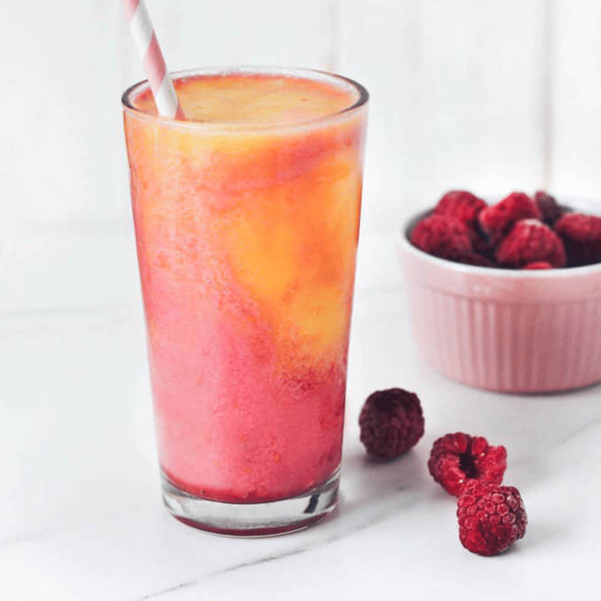 Sunrise Peach Raspberry Smoothie - Wallflower Kitchen