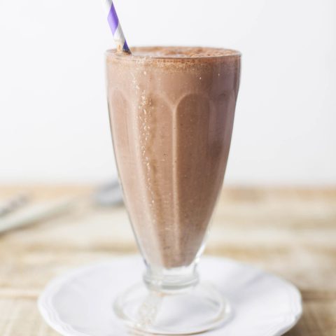 Chocolate Oat Shake - Wallflower Kitchen