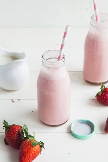 Vegan Strawberry Milkshake Smoothie - Wallflower Kitchen