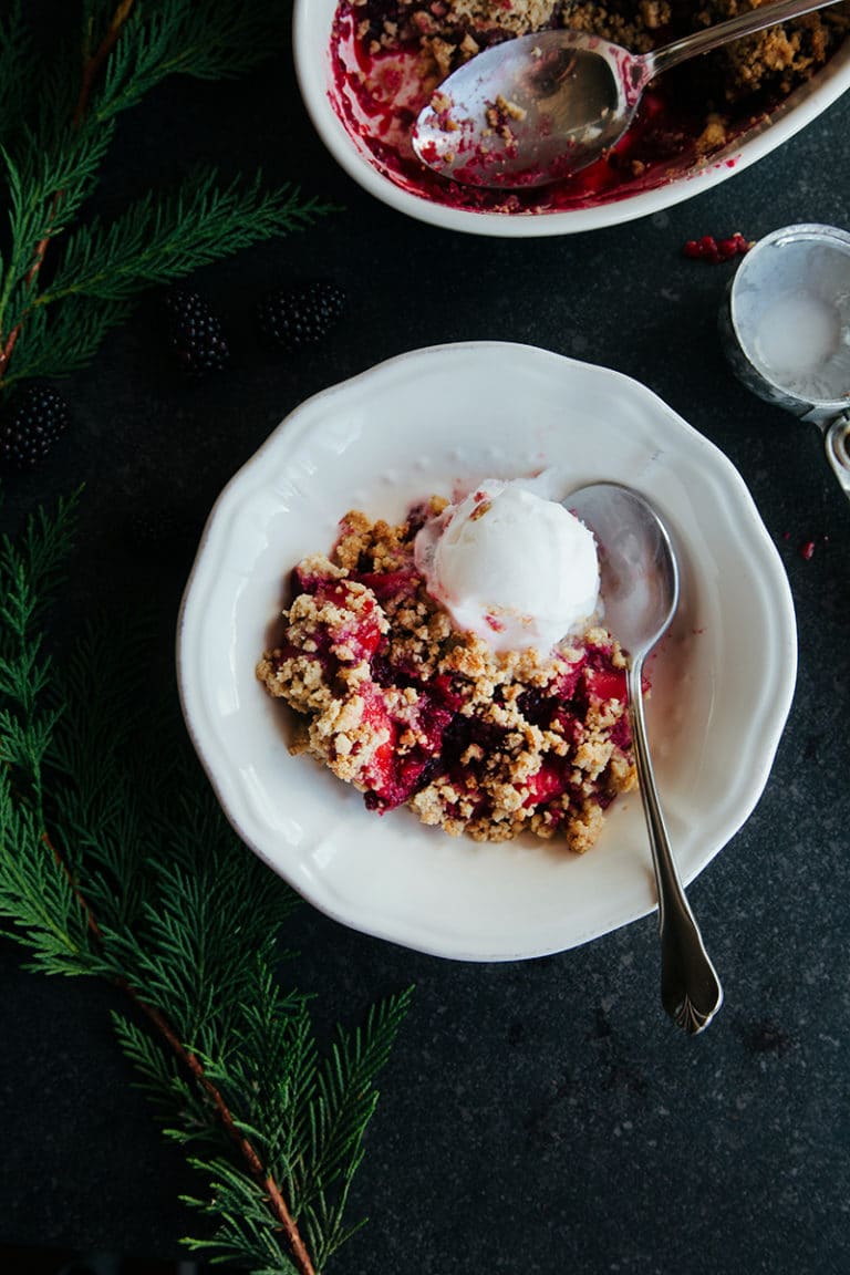 Grain-free Gingerbread Crumble with Blackberry & Apple - Wallflower Kitchen