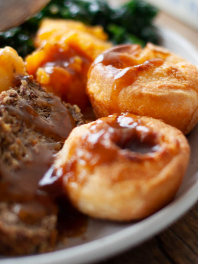 Vegan Victoria Sponge - Wallflower Kitchen